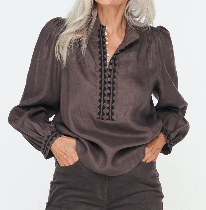 Glade Top- Fossil – Bella & Spice